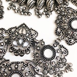 Express | Jewelry | Express Huge Silver Ornate Statement Necklace ...